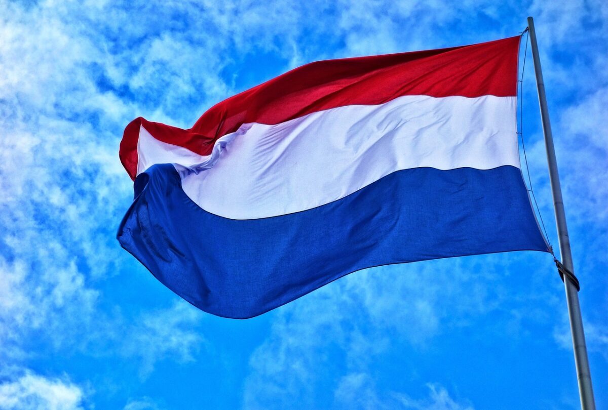 Elogen Delivers 2.5 MW PEM Electrolyzer for Dutch Offshore Wind ...